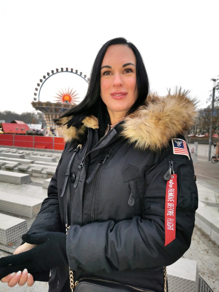 German Scout Lena - German Scout - Offizielle Homepage